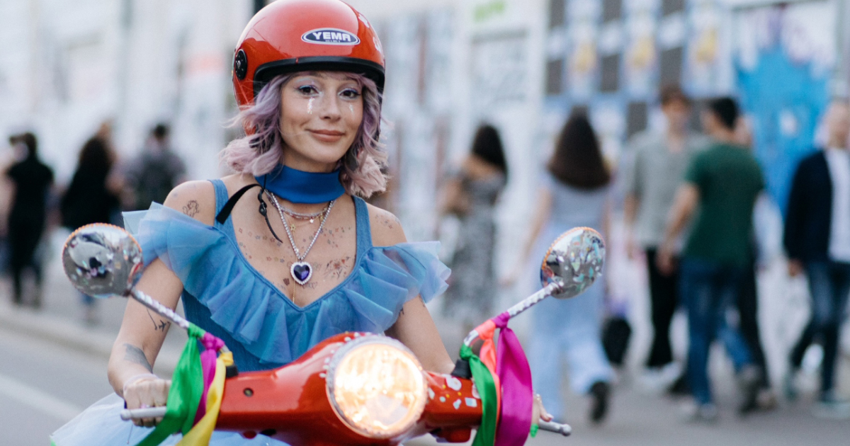 Posta Backstage: кадры из «Мальвины» с Анастасией Ивлеевой и Никитой Ефремовым в главных ролях ...